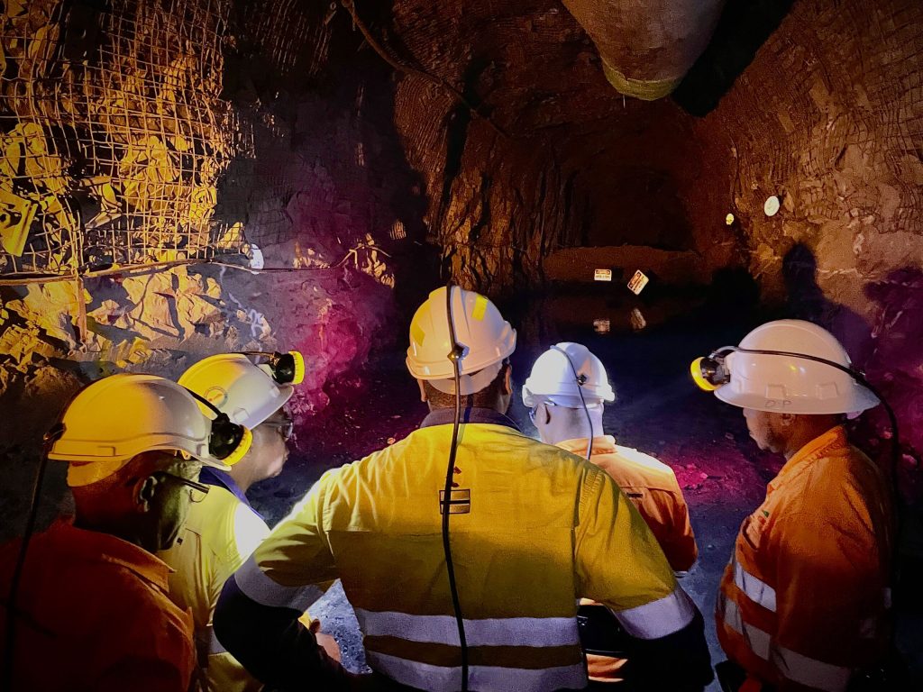 About Us - Dwyka Mining Services